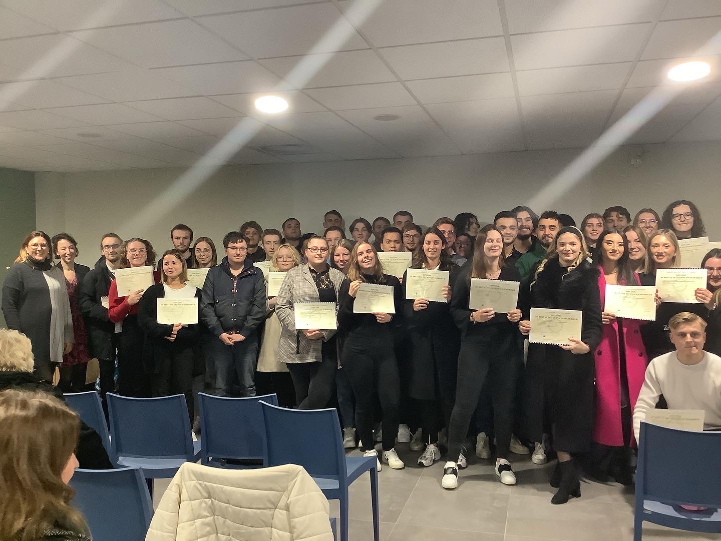 Remise des diplômes à nos étudiants